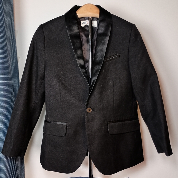 H&M | Jackets & Coats | Hm Boys Tuxedo Jacket Size 56y | Poshmark
